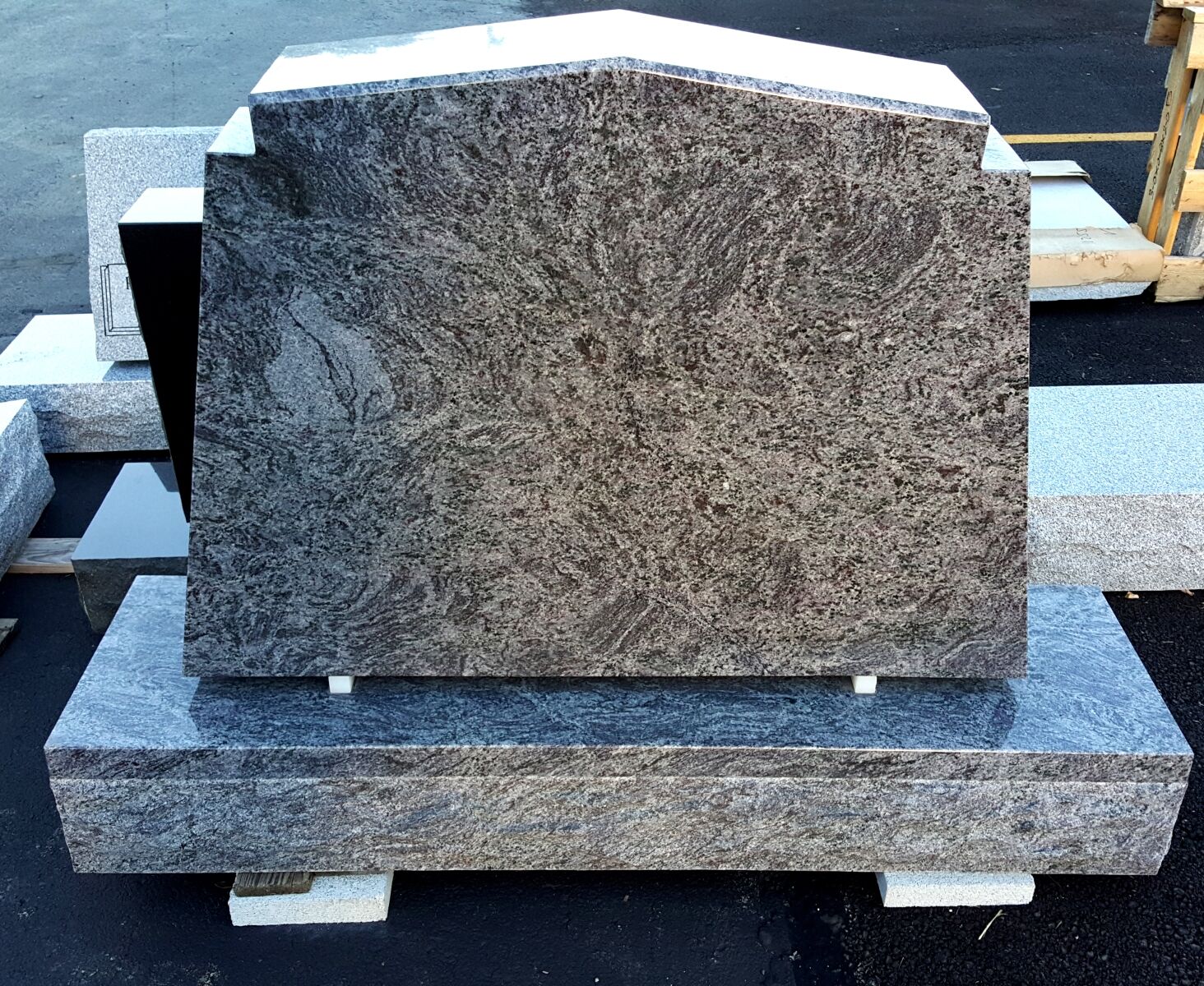 Angels & Custom Monuments – Burkland Monuments